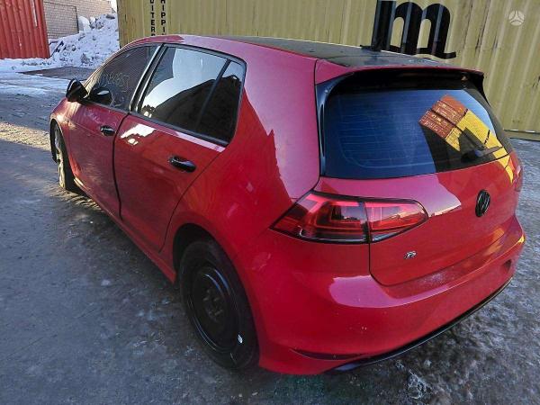 Sarkans Volkswagen Golf 2016 Viļņa, ar dzinēja tilpumu 1.98 L un nobraukumu 229 tūkst. km par 8500 €, foto 3 vietnē AUTOMOTO.COM.LV