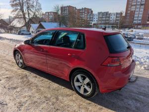 Red Volkswagen Golf 2017 in Vilnius, with an engine capacity of 1.80 L and mileage of 121 thousand km for 9200 €, photo 7 on AUTOMOTO.COM.LV