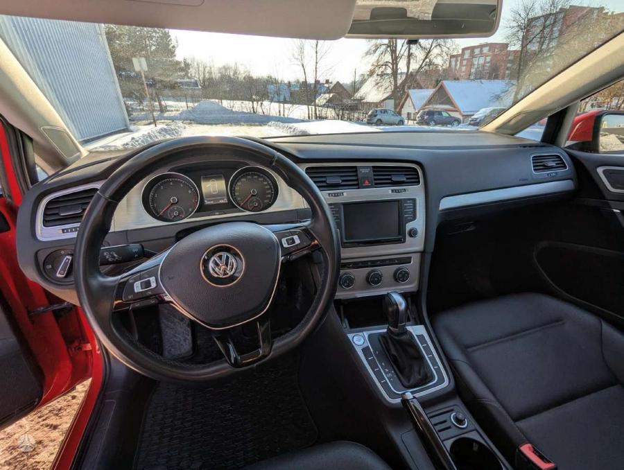 Red Volkswagen Golf 2017 in Vilnius, with an engine capacity of 1.80 L and mileage of 121 thousand km for 9200 €, photo 19 on AUTOMOTO.COM.LV