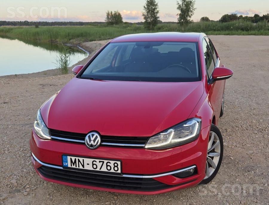 Red Volkswagen Golf 2017 in Riga, with an engine capacity of 1.40 L and mileage of 173 thousand km for 11500 €, photo 8 on AUTOMOTO.COM.LV