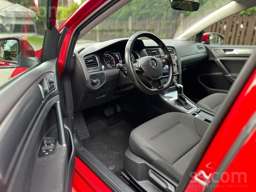 Red Volkswagen Golf 2017 in Riga, with an engine capacity of 1.40 L and mileage of 174 thousand km for 10290 €, photo 10 on AUTOMOTO.COM.LV