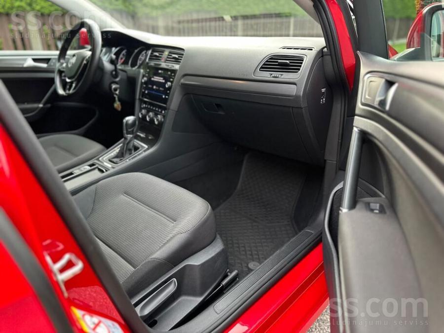 Red Volkswagen Golf 2017 in Riga, with an engine capacity of 1.40 L and mileage of 174 thousand km for 10290 €, photo 25 on AUTOMOTO.COM.LV