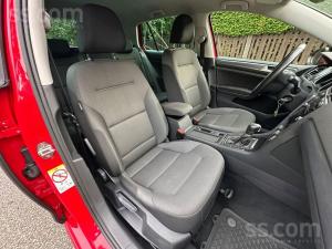 Red Volkswagen Golf 2017 in Riga, with an engine capacity of 1.40 L and mileage of 174 thousand km for 10290 €, photo 27 on AUTOMOTO.COM.LV