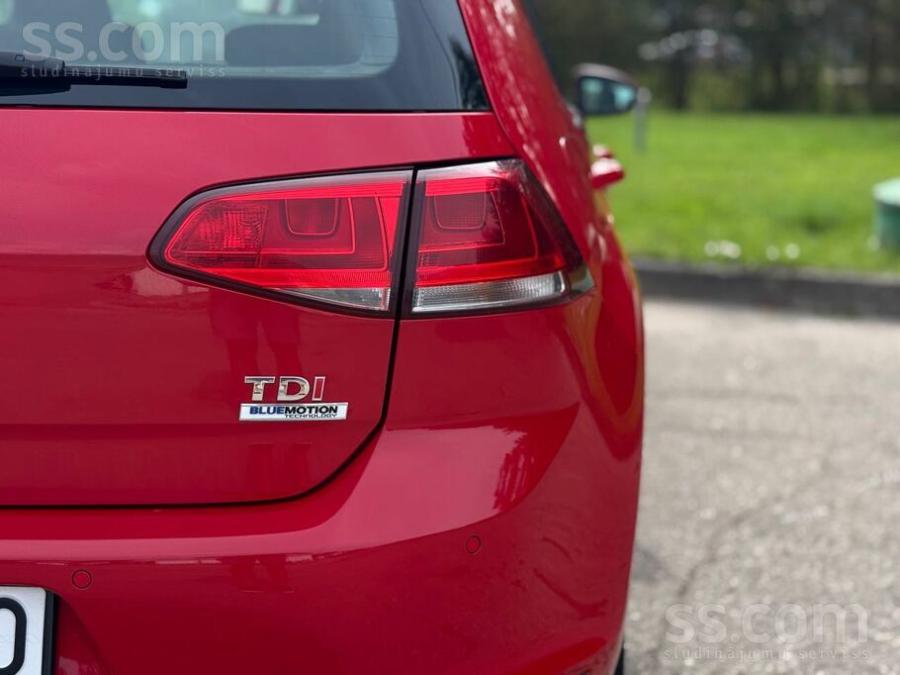 Sarkans Volkswagen Golf 2017 Rīga, ar dzinēja tilpumu 1.60 L un nobraukumu 245 tūkst. km par 5990 €, foto 8 vietnē AUTOMOTO.COM.LV