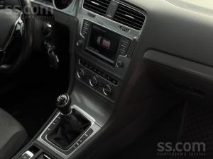 Sarkans Volkswagen Golf 2017 Rīga, ar dzinēja tilpumu 1.60 L un nobraukumu 245 tūkst. km par 5990 €, foto 11 vietnē AUTOMOTO.COM.LV