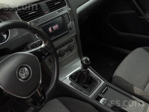 Sarkans Volkswagen Golf 2017 Rīga, ar dzinēja tilpumu 1.60 L un nobraukumu 245 tūkst. km par 5990 €, foto 14 vietnē AUTOMOTO.COM.LV