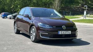 Sarkans Volkswagen Golf 2017 Kauņa, ar dzinēja tilpumu 0.00 L un nobraukumu 105 tūkst. km par 11500 €, foto 11 vietnē AUTOMOTO.COM.LV