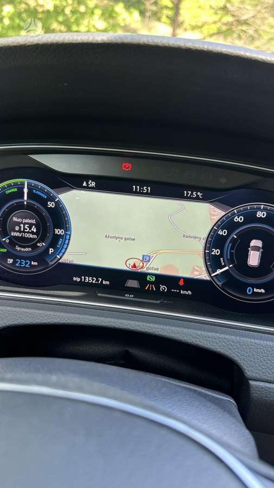 Sarkans Volkswagen Golf 2017 Kauņa, ar dzinēja tilpumu 0.00 L un nobraukumu 105 tūkst. km par 11500 €, foto 27 vietnē AUTOMOTO.COM.LV