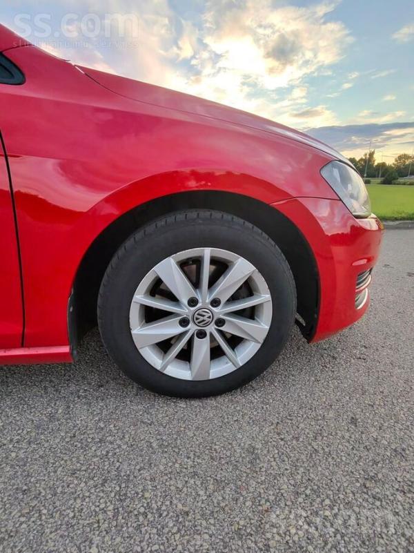 Sarkans Volkswagen Golf 2017 Ogre, ar dzinēja tilpumu 1.60 L un nobraukumu 243 tūkst. km par 5990 €, foto 9 vietnē AUTOMOTO.COM.LV