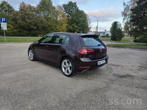 Sarkans Volkswagen Golf 2017 Cēsis, ar dzinēja tilpumu 1.40 L un nobraukumu 225 tūkst. km par 9100 €, foto 6 vietnē AUTOMOTO.COM.LV