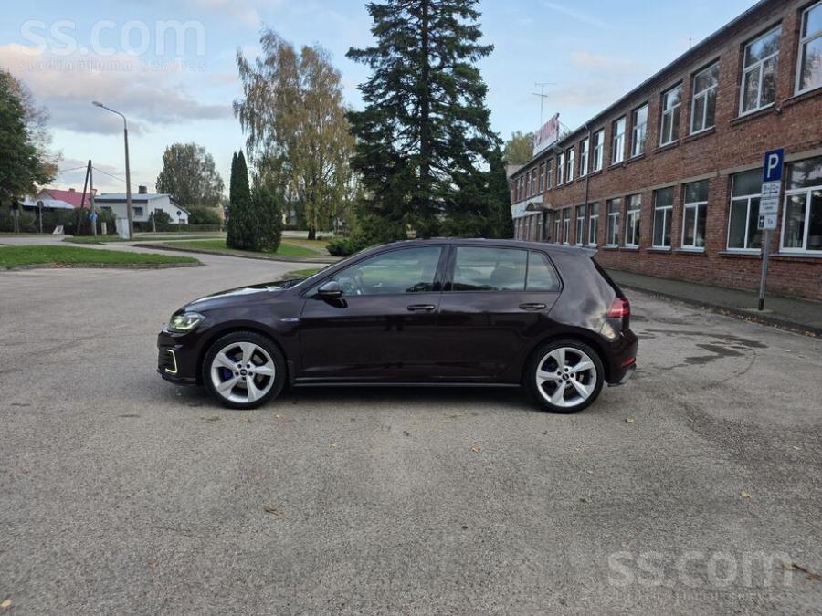 Sarkans Volkswagen Golf 2017 Cēsis, ar dzinēja tilpumu 1.40 L un nobraukumu 225 tūkst. km par 9100 €, foto 8 vietnē AUTOMOTO.COM.LV