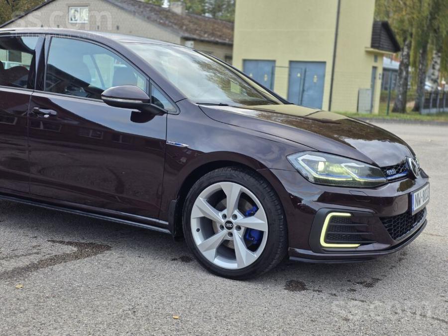 Sarkans Volkswagen Golf 2017 Cēsis, ar dzinēja tilpumu 1.40 L un nobraukumu 225 tūkst. km par 9100 €, foto 19 vietnē AUTOMOTO.COM.LV