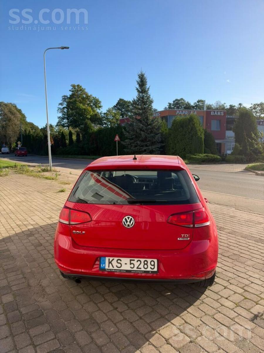 Sarkans Volkswagen Golf 2017 Rīga, ar dzinēja tilpumu 1.60 L un nobraukumu 264 tūkst. km par 4390 €, foto 4 vietnē AUTOMOTO.COM.LV