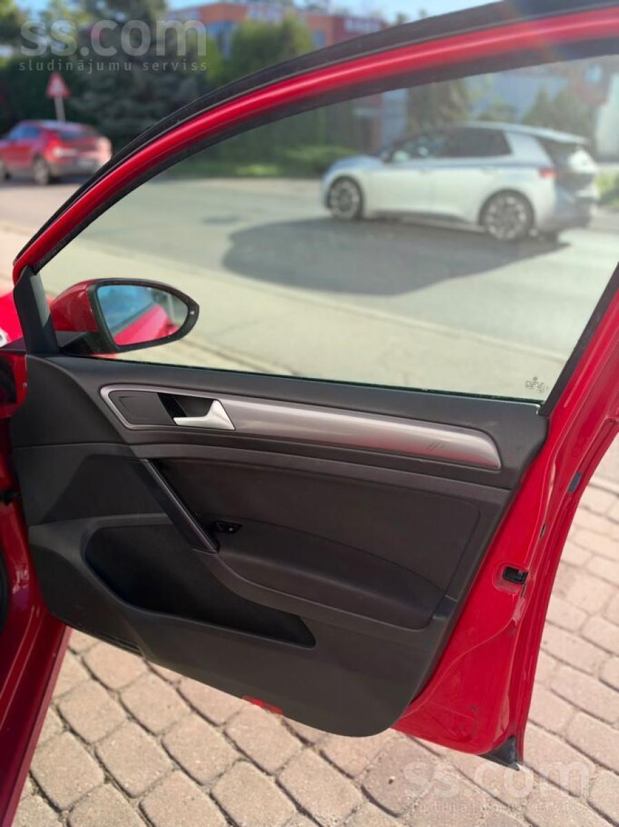 Sarkans Volkswagen Golf 2017 Rīga, ar dzinēja tilpumu 1.60 L un nobraukumu 264 tūkst. km par 4390 €, foto 15 vietnē AUTOMOTO.COM.LV
