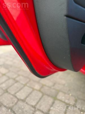 Sarkans Volkswagen Golf 2017 Rīga, ar dzinēja tilpumu 1.60 L un nobraukumu 264 tūkst. km par 4390 €, foto 19 vietnē AUTOMOTO.COM.LV
