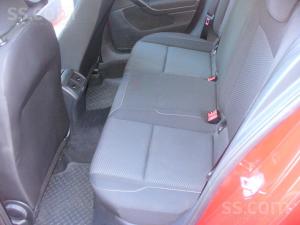 Sarkans Volkswagen Golf 2018 Rīga, ar dzinēja tilpumu 1.40 L un nobraukumu 45 tūkst. km par 9100 €, foto 12 vietnē AUTOMOTO.COM.LV