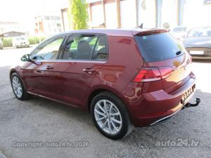 Red Volkswagen Golf 2019 in Tartu, with an engine capacity of 1.60 L and mileage of 184 thousand km for 13500 €, photo 4 on AUTOMOTO.COM.LV