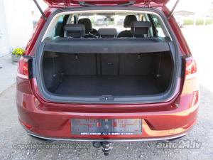Red Volkswagen Golf 2019 in Tartu, with an engine capacity of 1.60 L and mileage of 184 thousand km for 13500 €, photo 5 on AUTOMOTO.COM.LV