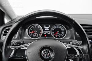 Sarkans Volkswagen Golf 2019 Rīga, ar dzinēja tilpumu 1.50 L un nobraukumu 164 tūkst. km par 8800 €, foto 10 vietnē AUTOMOTO.COM.LV
