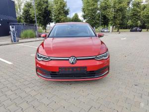 Sarkans Volkswagen Golf 2023 Kauņa, ar dzinēja tilpumu 1.50 L un nobraukumu 24 tūkst. km par 21900 €, foto 3 vietnē AUTOMOTO.COM.LV
