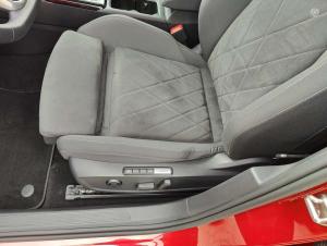 Sarkans Volkswagen Golf 2023 Kauņa, ar dzinēja tilpumu 1.50 L un nobraukumu 24 tūkst. km par 21900 €, foto 15 vietnē AUTOMOTO.COM.LV
