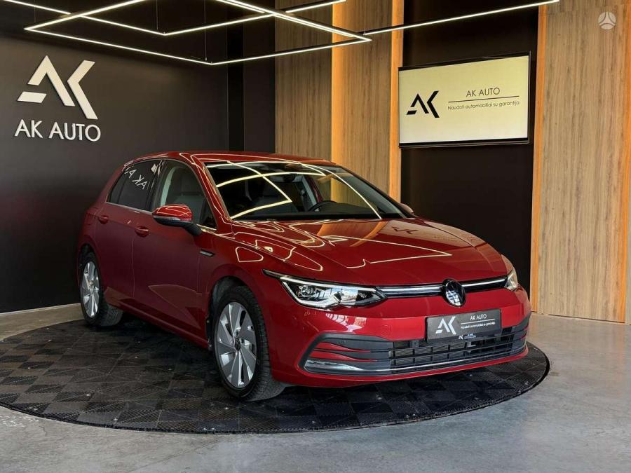 Sarkans Volkswagen Golf 2023 Kauņa, ar dzinēja tilpumu 1.50 L un nobraukumu 24 tūkst. km par 21990 €, foto 4 vietnē AUTOMOTO.COM.LV