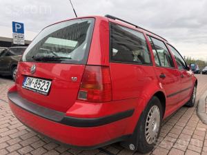 Sarkans Volkswagen Golf 2000 Rīga, ar dzinēja tilpumu 1.60 L un nobraukumu 0 tūkst. km par 2400 €, foto 6 vietnē AUTOMOTO.COM.LV