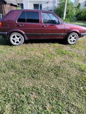 Sarkans Volkswagen Golf 1991 Pasvalys, ar dzinēja tilpumu 1.59 L un nobraukumu 350 tūkst. km par 1100 €, foto 5 vietnē AUTOMOTO.COM.LV