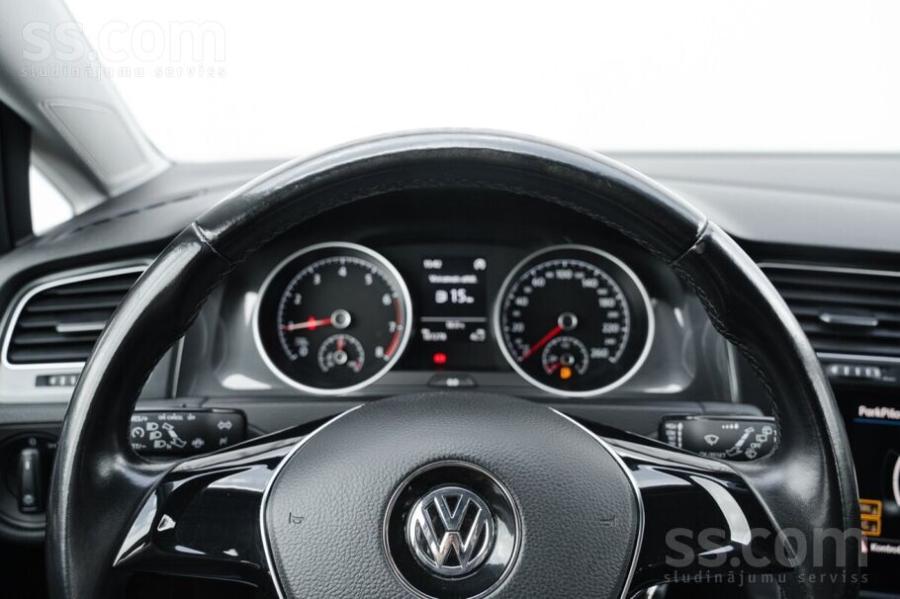 Sarkans Volkswagen Golf 2019 Rīga, ar dzinēja tilpumu 1.50 L un nobraukumu 181 tūkst. km par 7500 €, foto 12 vietnē AUTOMOTO.COM.LV