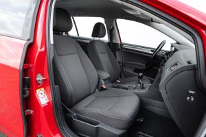 Sarkans Volkswagen Golf 2019 Rīga, ar dzinēja tilpumu 1.50 L un nobraukumu 181 tūkst. km par 9500 €, foto 7 vietnē AUTOMOTO.COM.LV