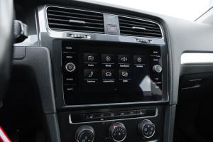 Sarkans Volkswagen Golf 2019 Rīga, ar dzinēja tilpumu 1.50 L un nobraukumu 181 tūkst. km par 9500 €, foto 15 vietnē AUTOMOTO.COM.LV