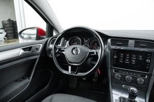 Sarkans Volkswagen Golf 2019 Rīga, ar dzinēja tilpumu 1.50 L un nobraukumu 181 tūkst. km par 9500 €, foto 19 vietnē AUTOMOTO.COM.LV