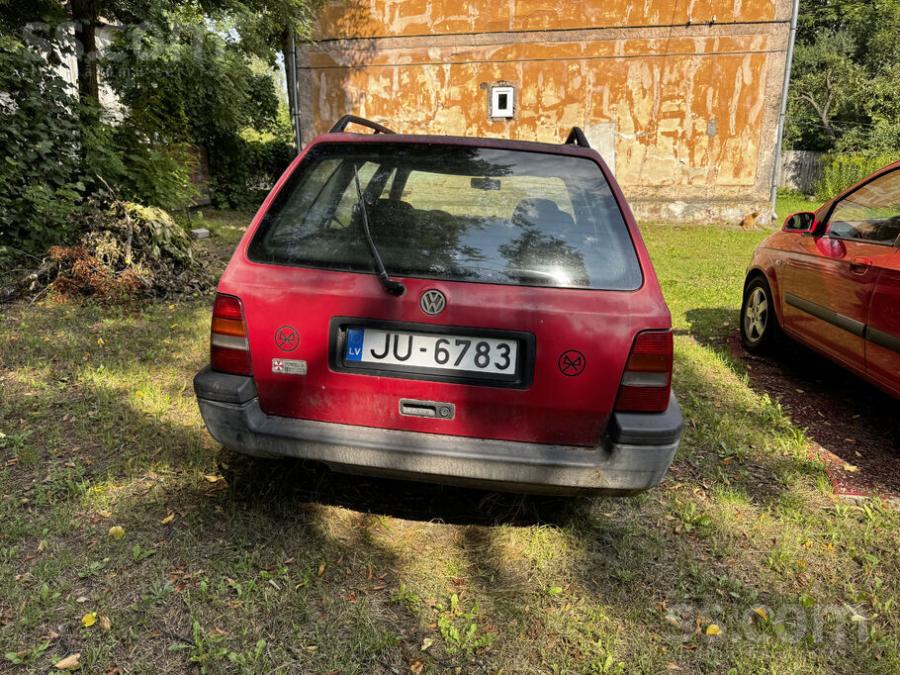 Red Volkswagen Golf 1995 in Riga, with an engine capacity of 1.90 L and mileage of 348 thousand km for 550 €, photo 2 on AUTOMOTO.COM.LV