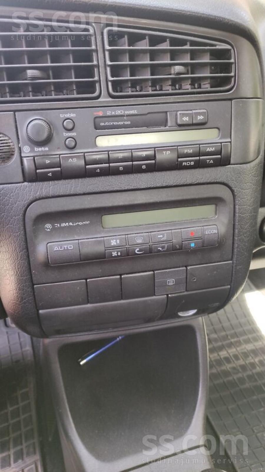 Sarkans Volkswagen Golf 1998 Rīga, ar dzinēja tilpumu 1.90 L un nobraukumu 200 tūkst. km par 2200 €, foto 7 vietnē AUTOMOTO.COM.LV
