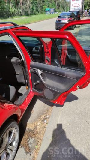 Sarkans Volkswagen Golf 1998 Rīga, ar dzinēja tilpumu 1.90 L un nobraukumu 200 tūkst. km par 2200 €, foto 9 vietnē AUTOMOTO.COM.LV