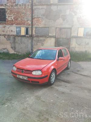 Красный Фольксваген Гольф 1999 в Лимбажи, объемом двигателя 1.90 л и пробегом 360 тыс. км за 350 €, фото 4 на AUTOMOTO.COM.LV