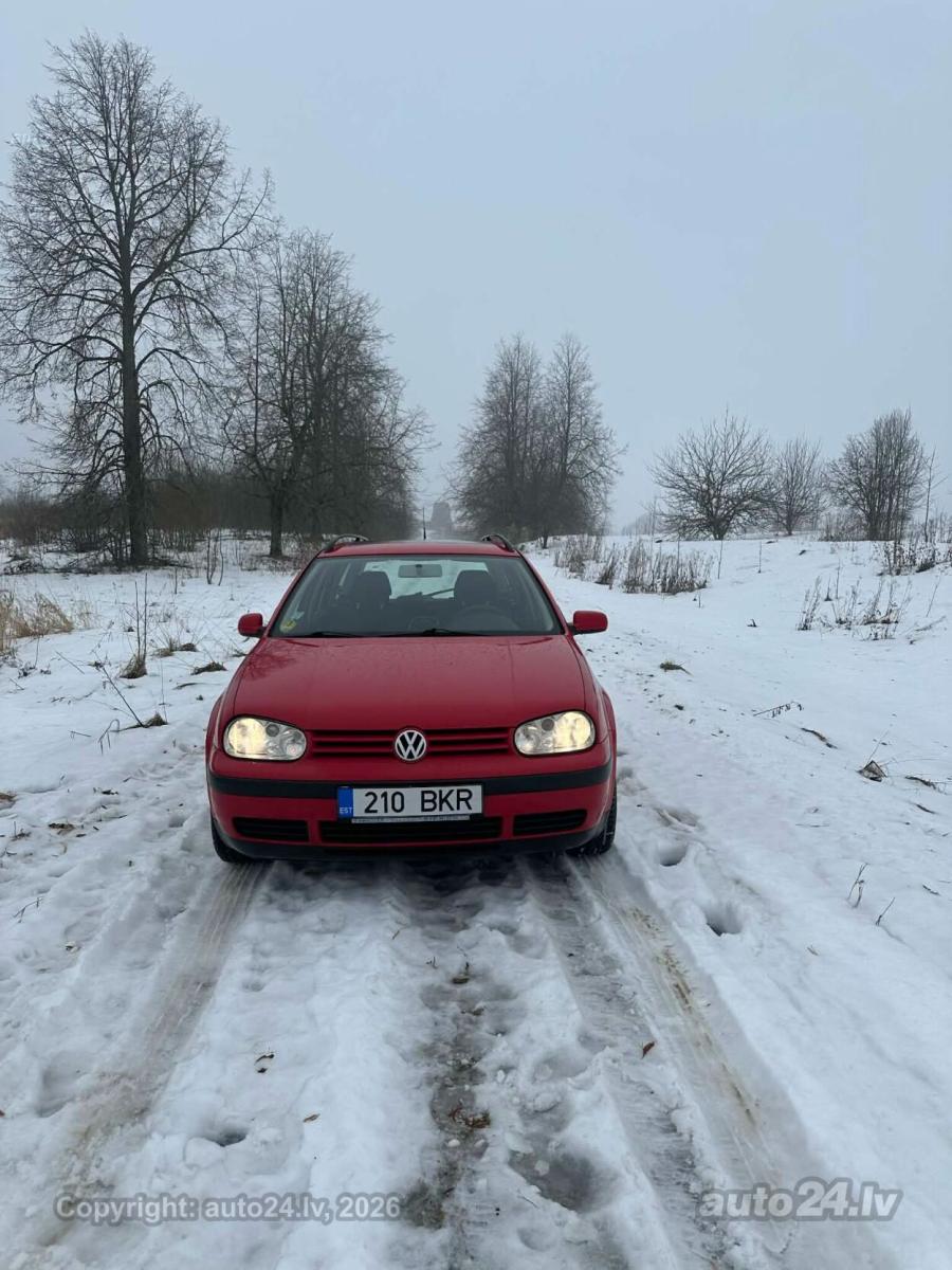 Red Volkswagen Golf 2002 in Voru, with an engine capacity of 1.90 L and mileage of 348 thousand km for 2490 €, photo 2 on AUTOMOTO.COM.LV