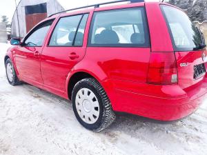 Red Volkswagen Golf 2003 in Utena, with an engine capacity of 1.90 L and mileage of 297 thousand km for 1850 €, photo 20 on AUTOMOTO.COM.LV