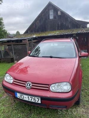 Sarkans Volkswagen Golf 2003 Krāslava, ar dzinēja tilpumu 1.90 L un nobraukumu 400 tūkst. km par 500 €, foto 3 vietnē AUTOMOTO.COM.LV