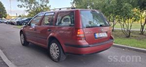 Sarkans Volkswagen Golf 2003 Daugavpils, ar dzinēja tilpumu 1.90 L un nobraukumu 406 tūkst. km par 990 €, foto 7 vietnē AUTOMOTO.COM.LV