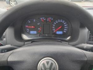 Sarkans Volkswagen Golf 2004 Utena, ar dzinēja tilpumu 1.90 L un nobraukumu 285 tūkst. km par 1650 €, foto 8 vietnē AUTOMOTO.COM.LV