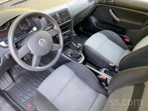 Sarkans Volkswagen Golf 2004 Rīga, ar dzinēja tilpumu 1.90 L un nobraukumu 272 tūkst. km par 1900 €, foto 11 vietnē AUTOMOTO.COM.LV