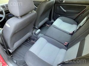 Sarkans Volkswagen Golf 2004 Rīga, ar dzinēja tilpumu 1.90 L un nobraukumu 272 tūkst. km par 1900 €, foto 13 vietnē AUTOMOTO.COM.LV