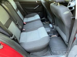 Sarkans Volkswagen Golf 2004 Rīga, ar dzinēja tilpumu 1.90 L un nobraukumu 272 tūkst. km par 1900 €, foto 14 vietnē AUTOMOTO.COM.LV