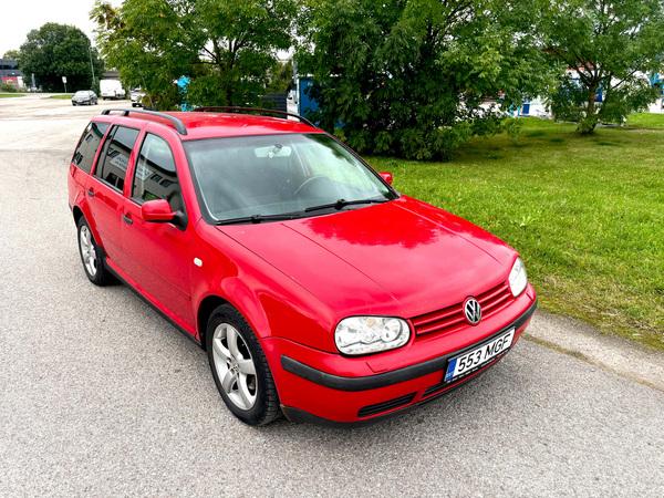 Volkswagen Golf 2006 in Tallinn on AUTOMOTO.COM.LV Red Volkswagen Golf 2006 in Tallinn, with an engine capacity of 1.60 L and mileage of 198 thousand km for 1799 €, photo 4 on AUTOMOTO.COM.LV