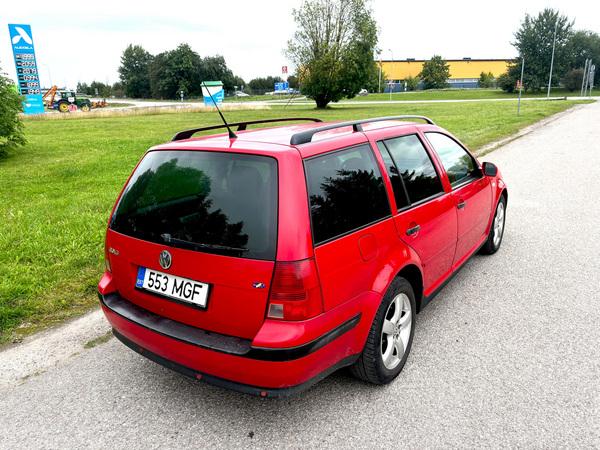 Volkswagen Golf 2006 in Tallinn on AUTOMOTO.COM.LV Red Volkswagen Golf 2006 in Tallinn, with an engine capacity of 1.60 L and mileage of 198 thousand km for 1799 €, photo 5 on AUTOMOTO.COM.LV