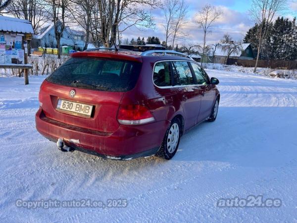Red Volkswagen Golf 2008 in Tallinn, with an engine capacity of 1.90 L and mileage of 0 thousand km for 999 €, photo 4 on AUTOMOTO.COM.LV