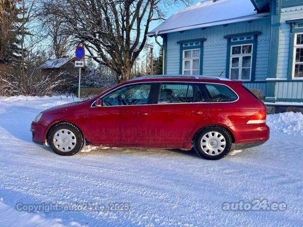 Red Volkswagen Golf 2008 in Tallinn, with an engine capacity of 1.90 L and mileage of 0 thousand km for 999 €, photo 5 on AUTOMOTO.COM.LV
