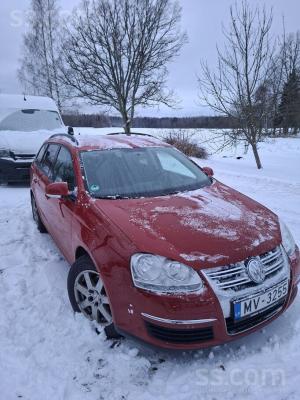 Red Volkswagen Golf 2008 in Valka, with an engine capacity of 1.90 L and mileage of 343 thousand km for 1650 €, photo  on AUTOMOTO.COM.LV