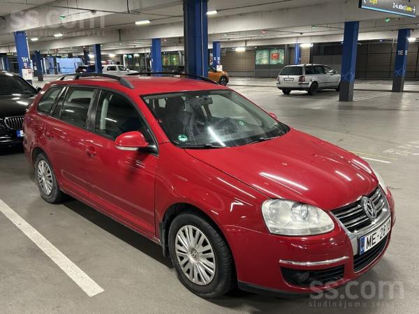 Красный Фольксваген Гольф 2008 в Рига, объемом двигателя 1.90 л и пробегом 311 тыс. км за 1650 €, фото 3 на AUTOMOTO.COM.LV
